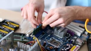 8 Standard Computer Components And What They Do | Next7 IT