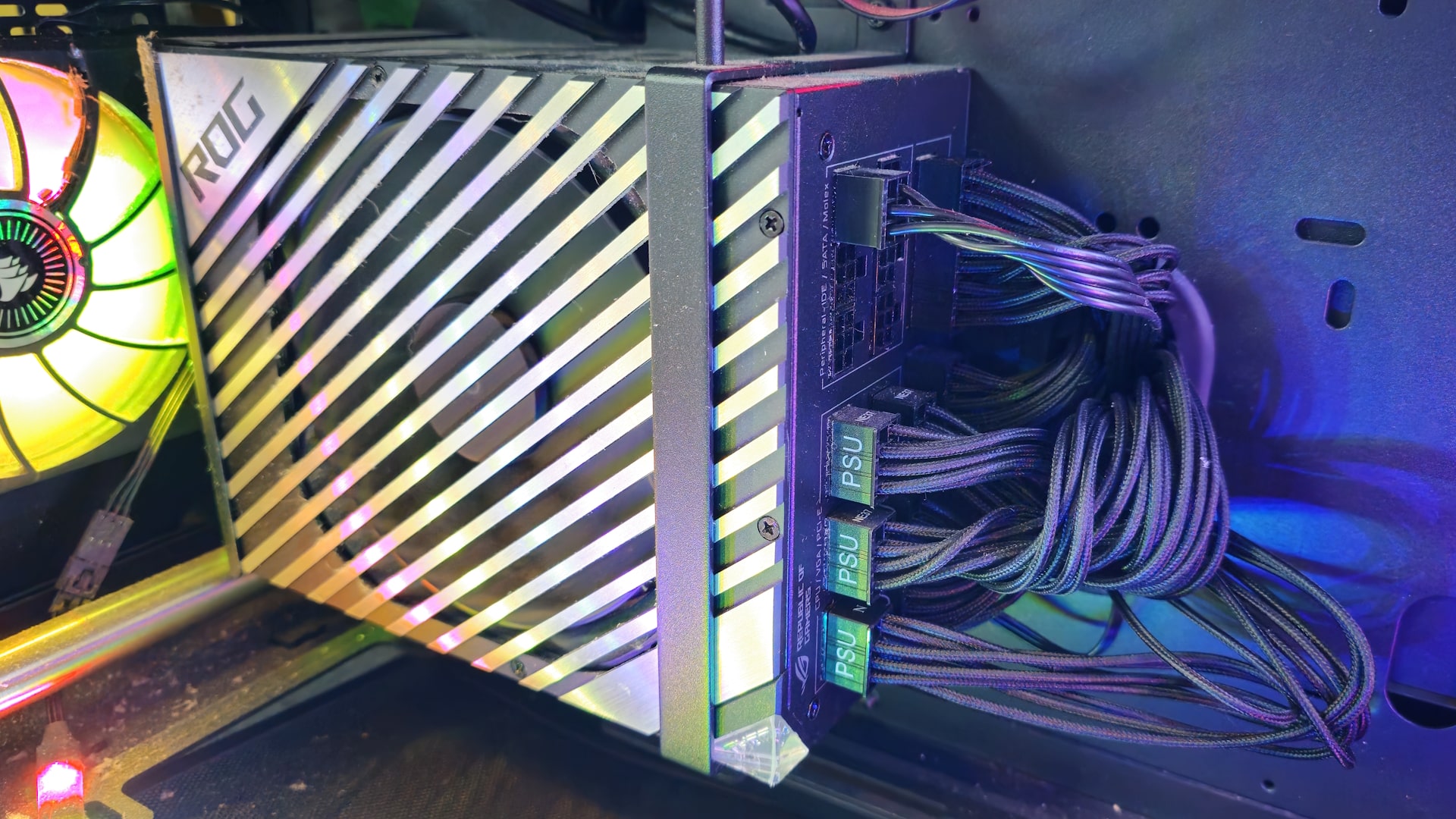 8 Standard Computer Components And What They Do | Next7 IT